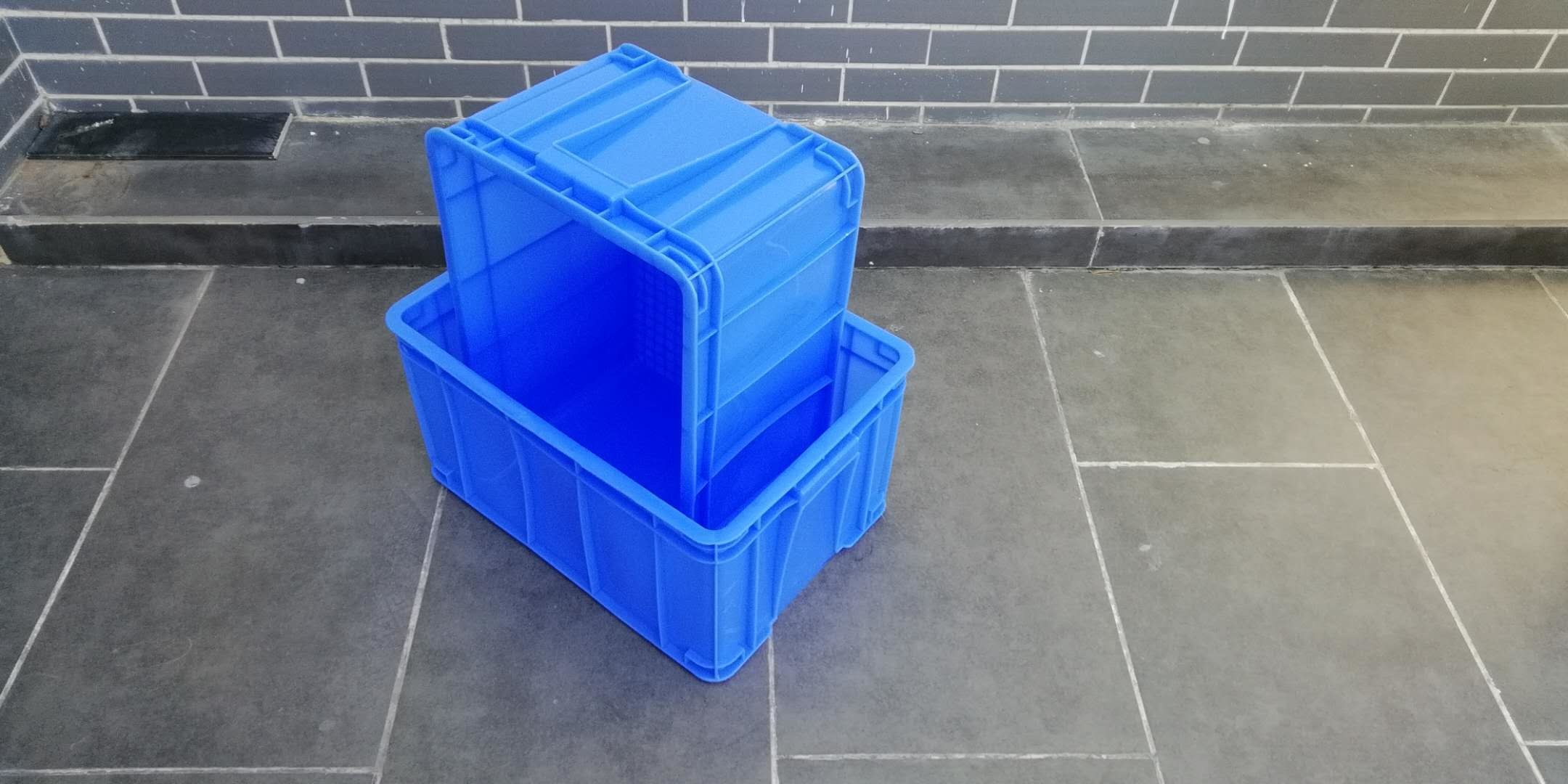 Virgin Plastic Stacking Boxes Lids Option Transportation Storage Color ...