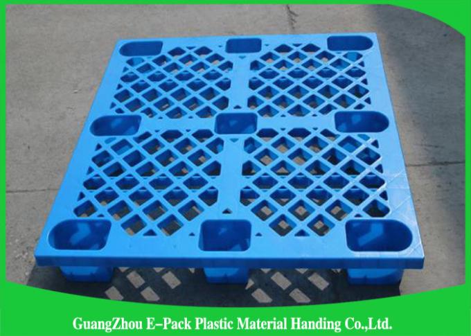 Stackable Black Plastic Skids Pallets , Lightweight Plastic Pallets 100 ...