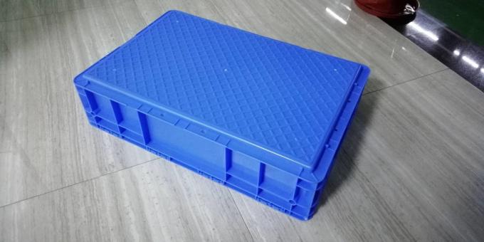 Hinged Lids Plastic Storage Tote Boxes Blue Color Stacking Turnovers